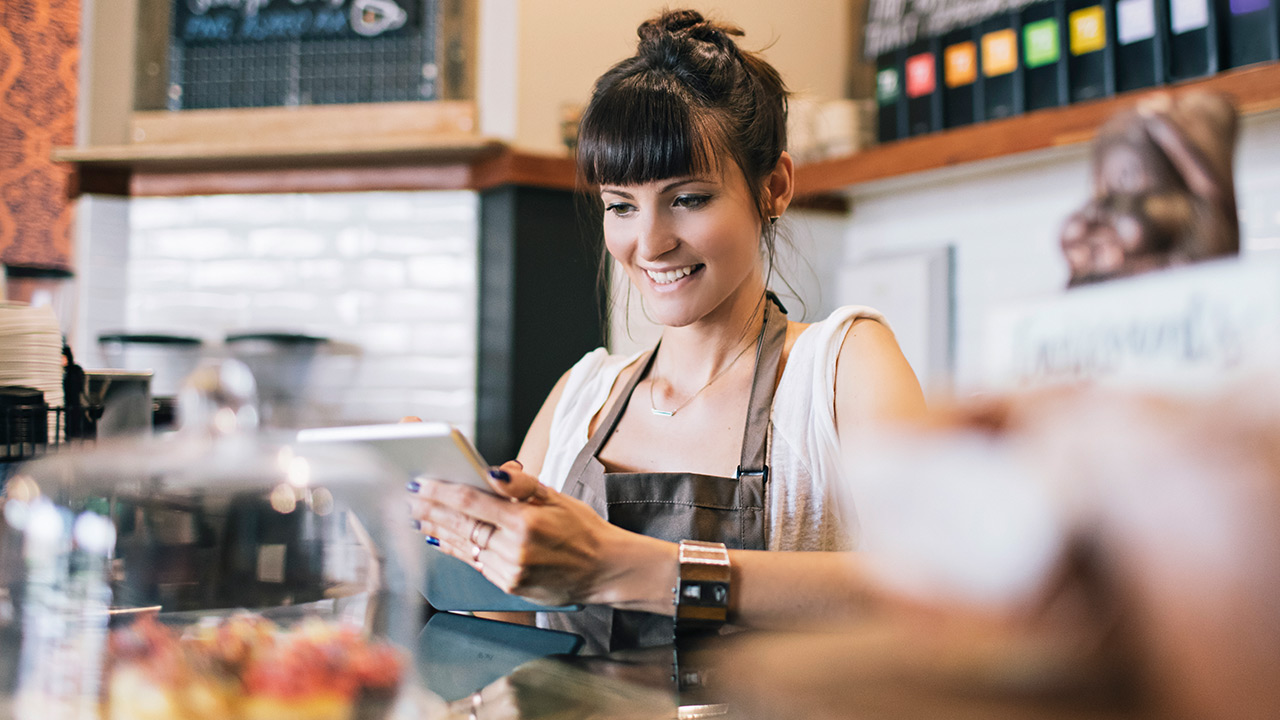 West C-Store 2016 Facts and Stats - Petrosoft